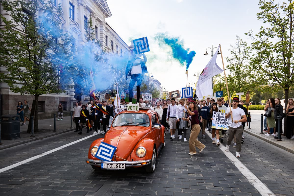 Politics of Global Challenges - Vilnius university